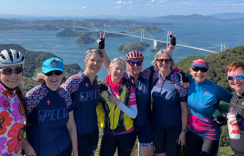 Les merveilleuses aventures de Tina sur le circuit cycliste japonais de ...